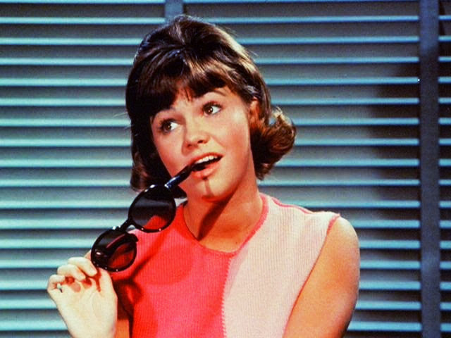Review: Gidget TV series (1965-1966) | Comet Over Hollywood
