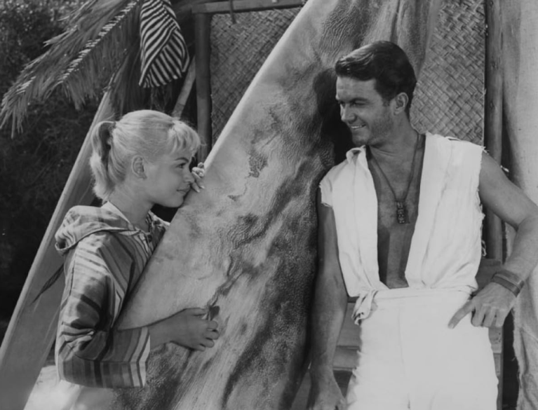 Gidget | Comet Over Hollywood