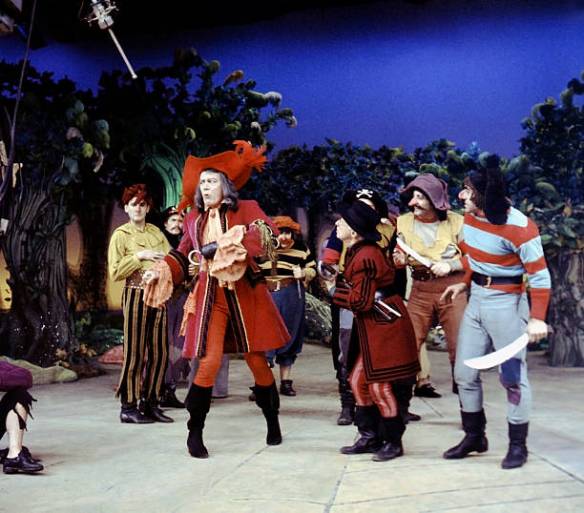 Musical Monday: Peter Pan (1955, 1956, 1960) | Comet Over Hollywood