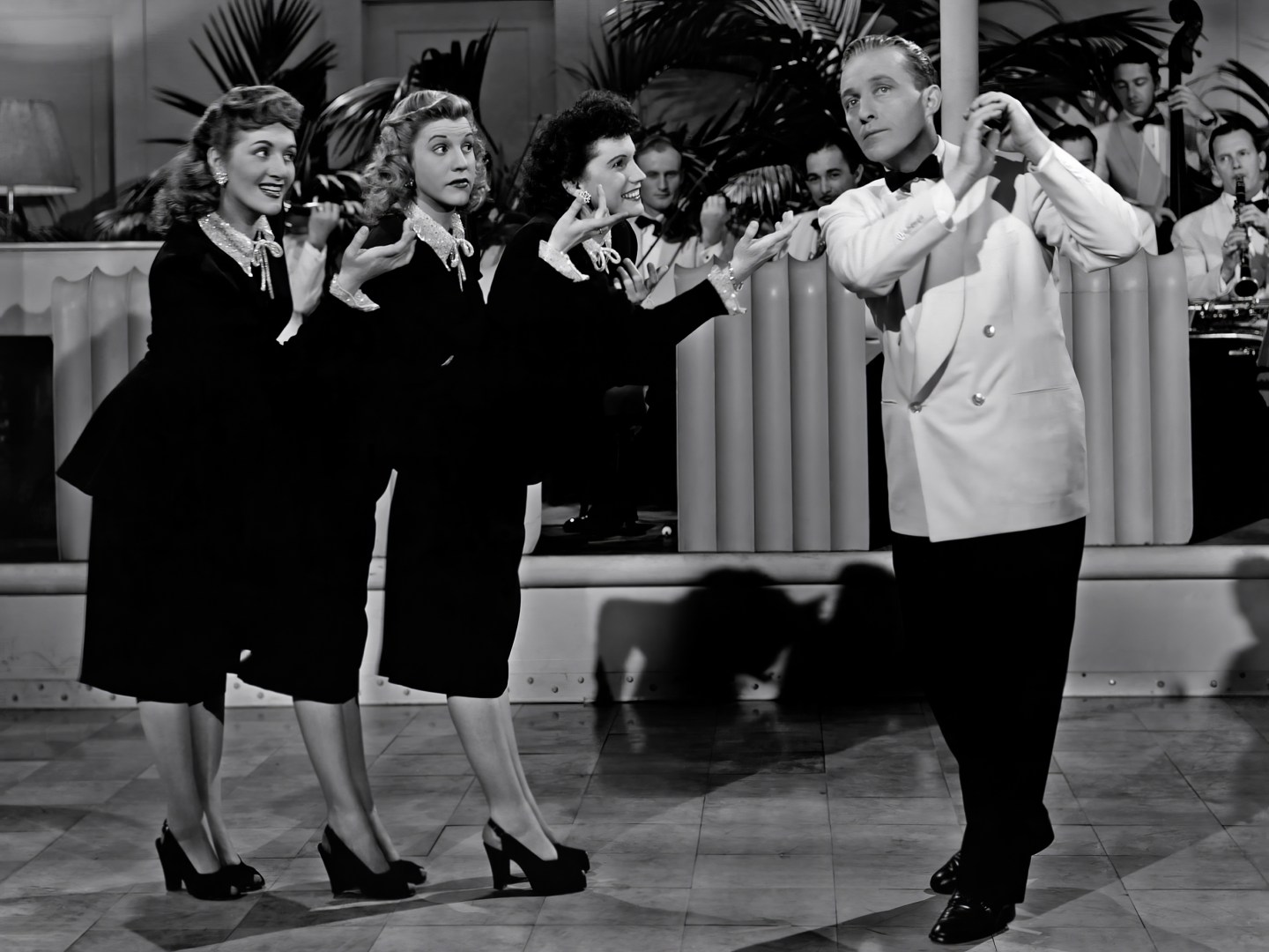 Musical Monday: Road to Rio (1947) | Comet Over Hollywood