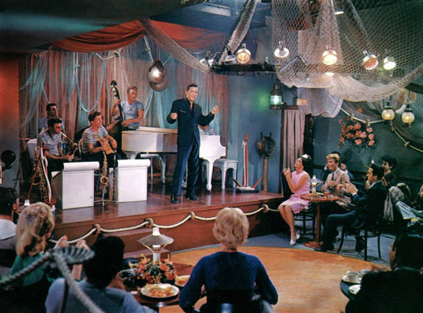 Musical Monday: Girls! Girls! Girls! (1962) | Comet Over Hollywood